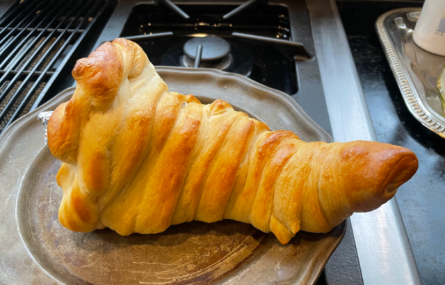 How to make a Crescent Dough Cornucopia (and slay Thanksgiving) - grace ...
